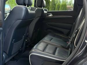 Pelēks Jeep Grand Cherokee 2014 Jelgava, ar dzinēja tilpumu 3.00 L un nobraukumu 214 tūkst. km par 13900 €, foto 18 vietnē AUTOMOTO.COM.LV