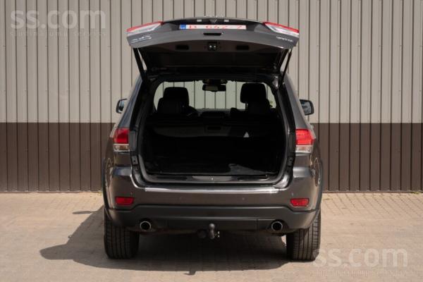 Pelēks Jeep Grand Cherokee 2014 Talsi, ar dzinēja tilpumu 3.00 L un nobraukumu 182 tūkst. km par 13950 €, foto 6 vietnē AUTOMOTO.COM.LV