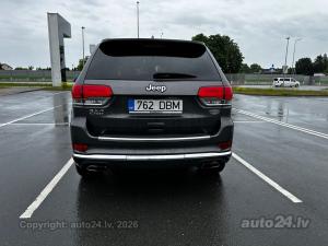 Pelēks Jeep Grand Cherokee 2014 Tallina, ar dzinēja tilpumu 3.00 L un nobraukumu 350 tūkst. km par 9000 €, foto 7 vietnē AUTOMOTO.COM.LV