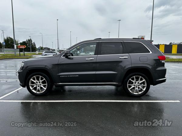 Grey Jeep Grand Cherokee 2014 in Tallinn, with an engine capacity of 3.00 L and mileage of 350 thousand km for 9000 €, photo 9 on AUTOMOTO.COM.LV