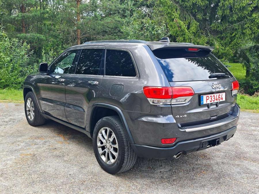 Pelēks Jeep Grand Cherokee 2014 Kauņa, ar dzinēja tilpumu 3.60 L un nobraukumu 198 tūkst. km par 12500 €, foto 4 vietnē AUTOMOTO.COM.LV