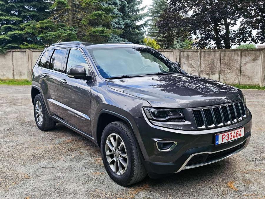 Pelēks Jeep Grand Cherokee 2014 Kauņa, ar dzinēja tilpumu 3.60 L un nobraukumu 198 tūkst. km par 12500 €, foto 8 vietnē AUTOMOTO.COM.LV