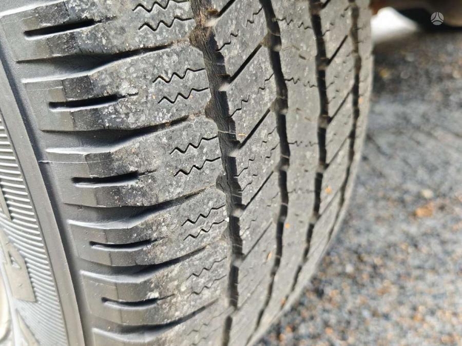 Pelēks Jeep Grand Cherokee 2014 Kauņa, ar dzinēja tilpumu 3.60 L un nobraukumu 198 tūkst. km par 12500 €, foto 23 vietnē AUTOMOTO.COM.LV