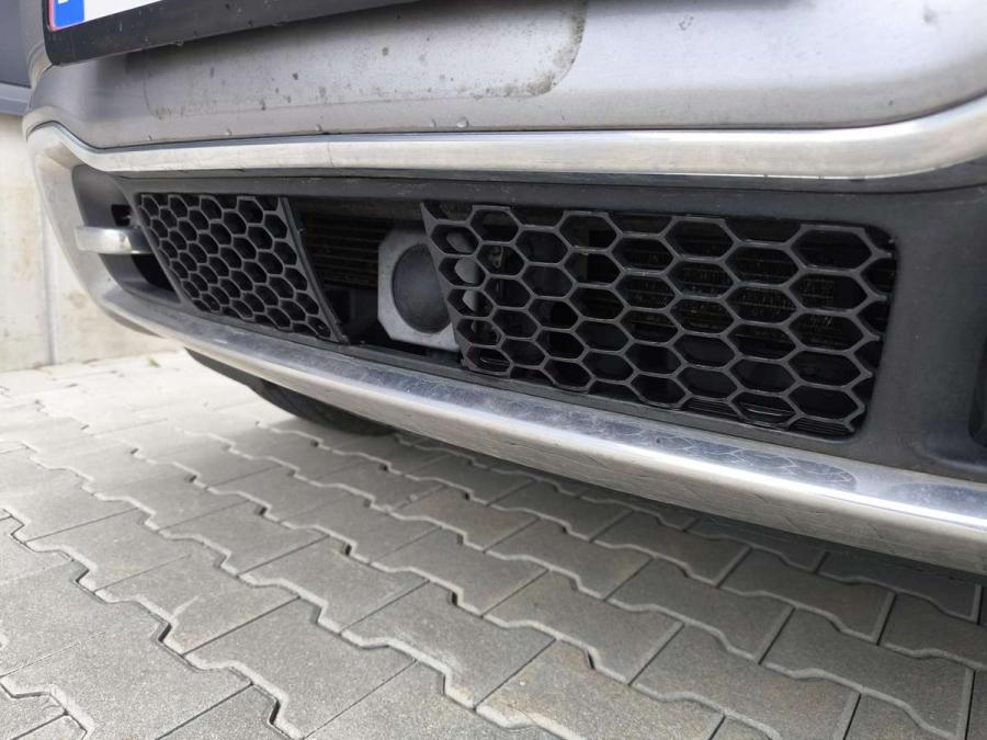 Pelēks Jeep Grand Cherokee 2014 Šauļi, ar dzinēja tilpumu 3.60 L un nobraukumu 264 tūkst. km par 7900 €, foto 8 vietnē AUTOMOTO.COM.LV