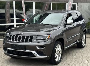 Grey Jeep Grand Cherokee 2014 in Radviliskis, with an engine capacity of 3.60 L and mileage of 215 thousand km for 14850 €, photo 6 on AUTOMOTO.COM.LV