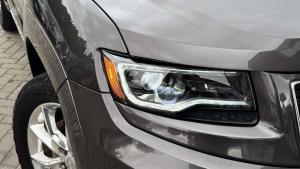 Grey Jeep Grand Cherokee 2014 in Radviliskis, with an engine capacity of 3.60 L and mileage of 215 thousand km for 14850 €, photo 10 on AUTOMOTO.COM.LV