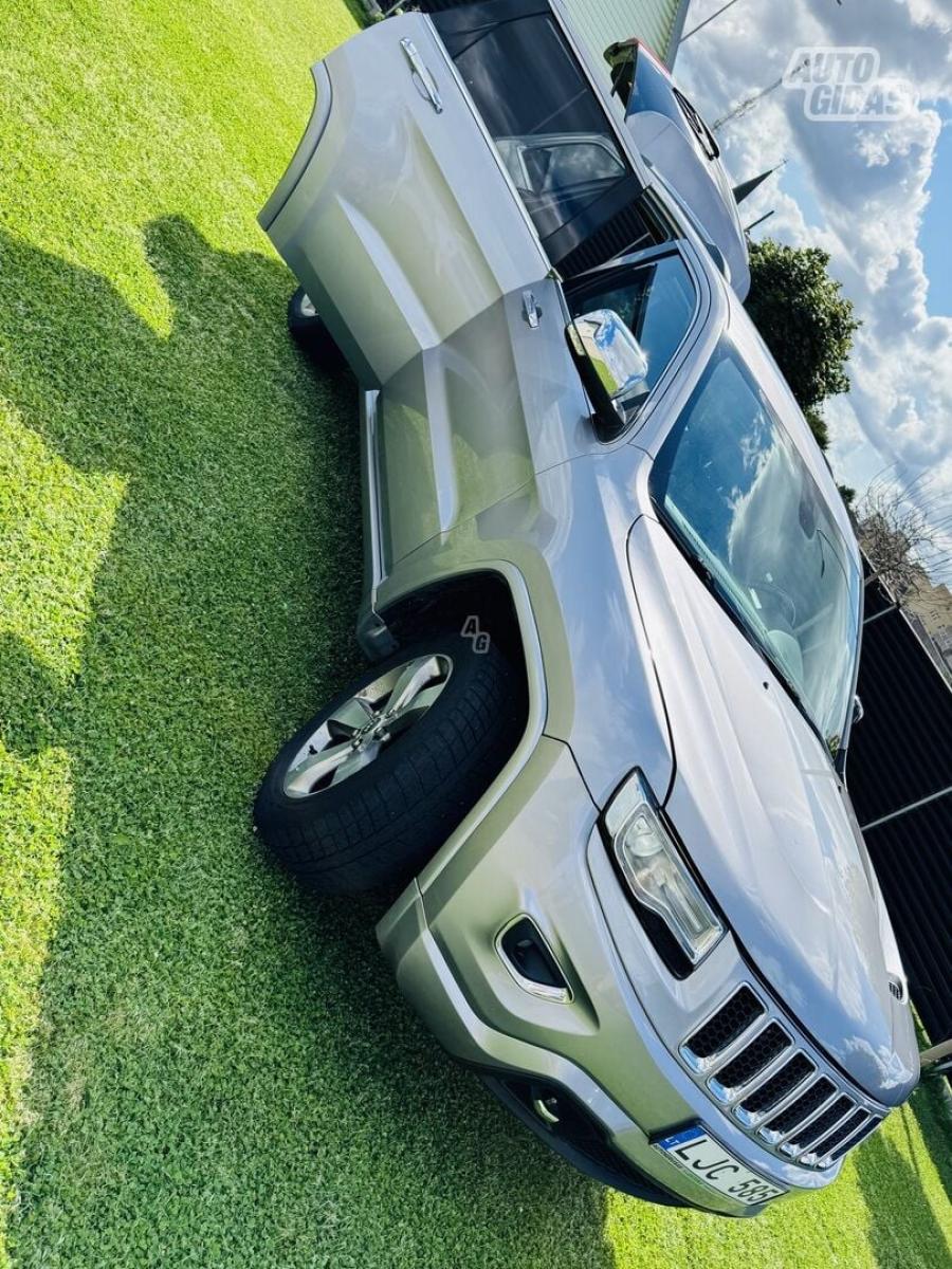 Pelēks Jeep Grand Cherokee 2014 Mažeikiai, ar dzinēja tilpumu 5.70 L un nobraukumu 249 tūkst. km par 14800 €, foto 12 vietnē AUTOMOTO.COM.LV