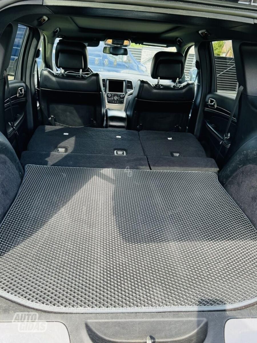 Pelēks Jeep Grand Cherokee 2014 Mažeikiai, ar dzinēja tilpumu 5.70 L un nobraukumu 249 tūkst. km par 14800 €, foto 13 vietnē AUTOMOTO.COM.LV