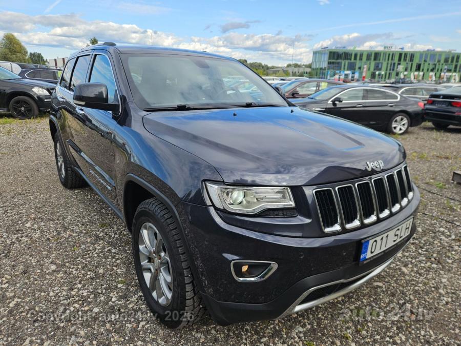 Pelēks Jeep Grand Cherokee 2014 Tartu, ar dzinēja tilpumu 3.00 L un nobraukumu 276 tūkst. km par 11290 €, foto 3 vietnē AUTOMOTO.COM.LV