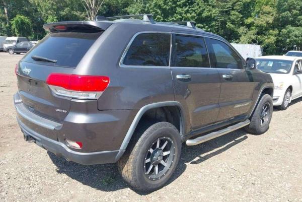 Pelēks Jeep Grand Cherokee 2014 Klaipėda, ar dzinēja tilpumu 5.65 L un nobraukumu 281 tūkst. km par 6750 €, foto 6 vietnē AUTOMOTO.COM.LV