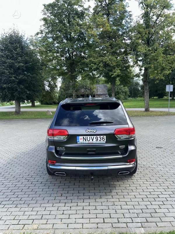 Pelēks Jeep Grand Cherokee 2014 Biržai, ar dzinēja tilpumu 3.00 L un nobraukumu 248 tūkst. km par 12500 €, foto 5 vietnē AUTOMOTO.COM.LV