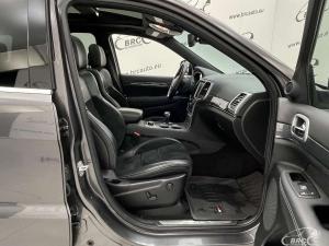 Pelēks Jeep Grand Cherokee 2014 Viļņa, ar dzinēja tilpumu 6.42 L un nobraukumu 198 tūkst. km par 15000 €, foto 6 vietnē AUTOMOTO.COM.LV