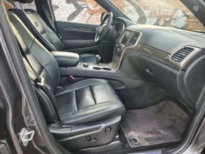 Pelēks Jeep Grand Cherokee 2014 Šauļi, ar dzinēja tilpumu 3.60 L un nobraukumu 208 tūkst. km par 11300 €, foto 13 vietnē AUTOMOTO.COM.LV