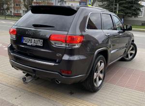 Grey Jeep Grand Cherokee 2015 in Marijampole, with an engine capacity of 2.99 L and mileage of 91 thousand km for 17999 €, photo 4 on AUTOMOTO.COM.LV