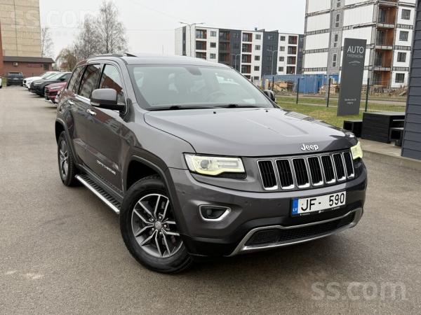 Pelēks Jeep Grand Cherokee 2015 Jelgava, ar dzinēja tilpumu 3.00 L un nobraukumu 0 tūkst. km par 11750 €, foto 1 vietnē AUTOMOTO.COM.LV