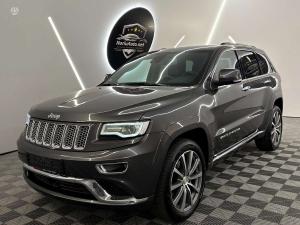 Grey Jeep Grand Cherokee 2015 in Marijampole, with an engine capacity of 2.99 L and mileage of 156 thousand km for 10999 €, photo 34 on AUTOMOTO.COM.LV