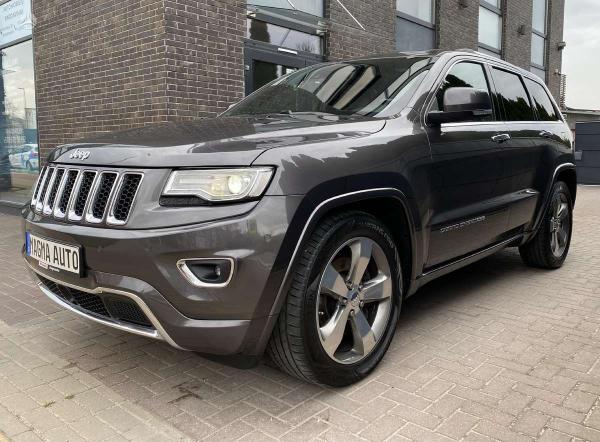 Pelēks Jeep Grand Cherokee 2015 Marijampole, ar dzinēja tilpumu 2.99 L un nobraukumu 91 tūkst. km par 17999 €, foto 9 vietnē AUTOMOTO.COM.LV