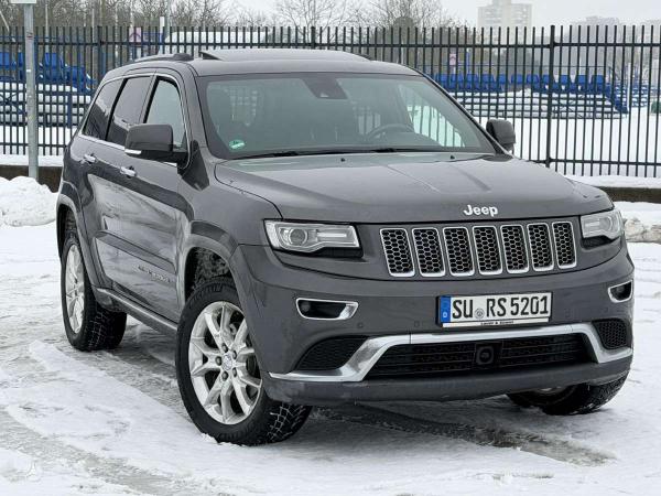 Grey Jeep Grand Cherokee 2015 in Jonava, with an engine capacity of 2.99 L and mileage of 240 thousand km for 11700 €, photo 11 on AUTOMOTO.COM.LV