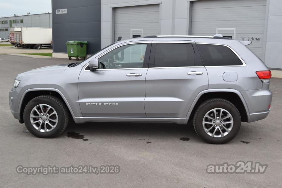 Pelēks Jeep Grand Cherokee 2015 Pērnava, ar dzinēja tilpumu 3.00 L un nobraukumu 211 tūkst. km par 14900 €, foto 4 vietnē AUTOMOTO.COM.LV