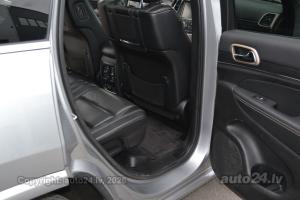 Pelēks Jeep Grand Cherokee 2015 Pērnava, ar dzinēja tilpumu 3.00 L un nobraukumu 211 tūkst. km par 14900 €, foto 12 vietnē AUTOMOTO.COM.LV