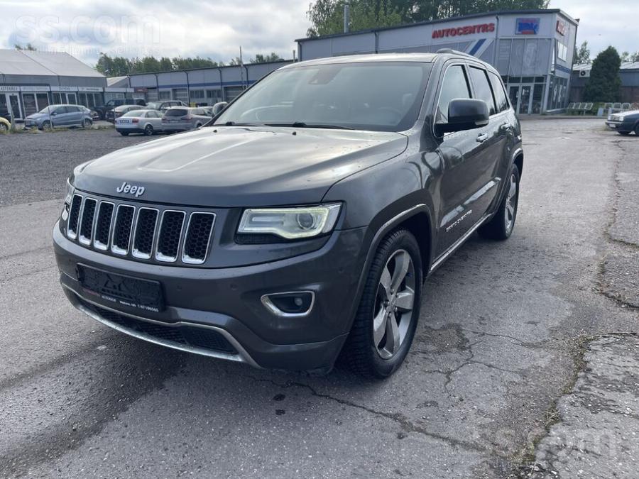 Pelēks Jeep Grand Cherokee 2015 Rīga, ar dzinēja tilpumu 3.00 L un nobraukumu 291 tūkst. km par 10900 €, foto 1 vietnē AUTOMOTO.COM.LV