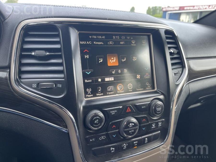 Pelēks Jeep Grand Cherokee 2015 Rīga, ar dzinēja tilpumu 3.00 L un nobraukumu 291 tūkst. km par 10900 €, foto 16 vietnē AUTOMOTO.COM.LV