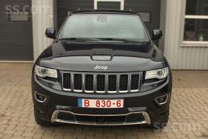 Grey Jeep Grand Cherokee 2015 in Riga, with an engine capacity of 3.00 L and mileage of 0 thousand km for 14990 €, photo 14 on AUTOMOTO.COM.LV