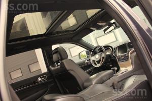 Grey Jeep Grand Cherokee 2015 in Riga, with an engine capacity of 3.00 L and mileage of 0 thousand km for 14990 €, photo 24 on AUTOMOTO.COM.LV