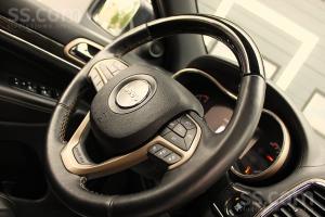 Grey Jeep Grand Cherokee 2015 in Riga, with an engine capacity of 3.00 L and mileage of 0 thousand km for 14990 €, photo 30 on AUTOMOTO.COM.LV