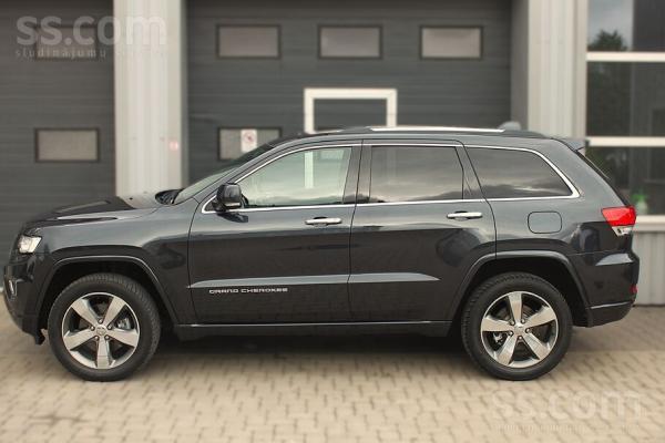Pelēks Jeep Grand Cherokee 2015 Rīga, ar dzinēja tilpumu 3.00 L un nobraukumu 0 tūkst. km par 14990 €, foto 3 vietnē AUTOMOTO.COM.LV