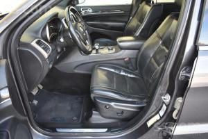 Pelēks Jeep Grand Cherokee 2015 Talsi, ar dzinēja tilpumu 3.00 L un nobraukumu 311 tūkst. km par 9950 €, foto 7 vietnē AUTOMOTO.COM.LV