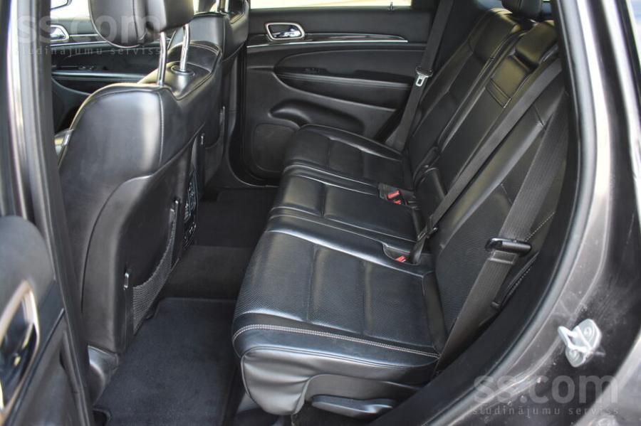 Pelēks Jeep Grand Cherokee 2015 Talsi, ar dzinēja tilpumu 3.00 L un nobraukumu 311 tūkst. km par 9950 €, foto 9 vietnē AUTOMOTO.COM.LV