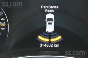 Pelēks Jeep Grand Cherokee 2015 Talsi, ar dzinēja tilpumu 3.00 L un nobraukumu 311 tūkst. km par 9950 €, foto 28 vietnē AUTOMOTO.COM.LV