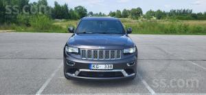 Grey Jeep Grand Cherokee 2015 in Riga, with an engine capacity of 3.00 L and mileage of 226 thousand km for 15000 €, photo 3 on AUTOMOTO.COM.LV