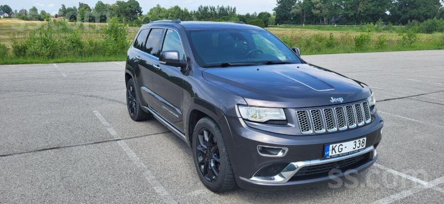 Grey Jeep Grand Cherokee 2015 in Riga, with an engine capacity of 3.00 L and mileage of 226 thousand km for 15000 €, photo 4 on AUTOMOTO.COM.LV