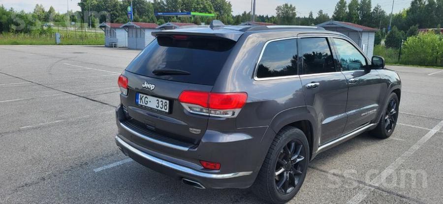 Grey Jeep Grand Cherokee 2015 in Riga, with an engine capacity of 3.00 L and mileage of 226 thousand km for 15000 €, photo 6 on AUTOMOTO.COM.LV