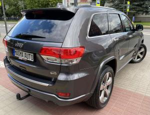 Grey Jeep Grand Cherokee 2015 in Marijampole, with an engine capacity of 2.99 L and mileage of 222 thousand km for 13650 €, photo 18 on AUTOMOTO.COM.LV
