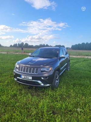 Grey Jeep Grand Cherokee 2015 in Kaunas, with an engine capacity of 2.99 L and mileage of 252 thousand km for 13999 €, photo 3 on AUTOMOTO.COM.LV