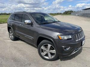 Pelēks Jeep Grand Cherokee 2015 Panevēža, ar dzinēja tilpumu 5.65 L un nobraukumu 307 tūkst. km par 12900 €, foto 3 vietnē AUTOMOTO.COM.LV