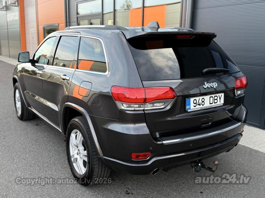 Pelēks Jeep Grand Cherokee 2015 Kuresāre, ar dzinēja tilpumu 3.00 L un nobraukumu 256 tūkst. km par 12490 €, foto 5 vietnē AUTOMOTO.COM.LV