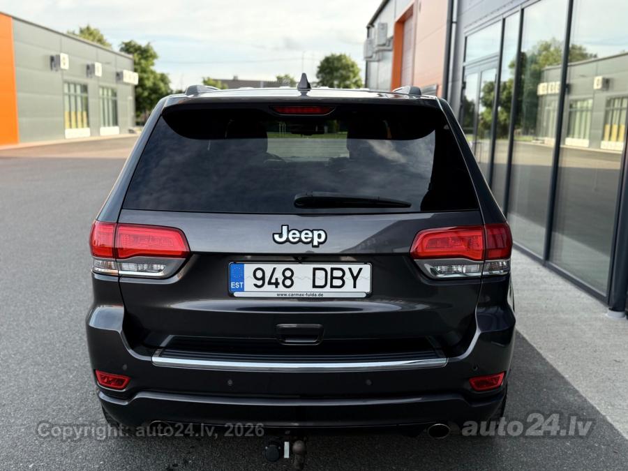 Pelēks Jeep Grand Cherokee 2015 Kuresāre, ar dzinēja tilpumu 3.00 L un nobraukumu 256 tūkst. km par 12490 €, foto 7 vietnē AUTOMOTO.COM.LV