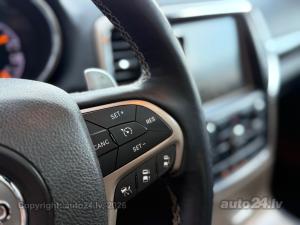 Pelēks Jeep Grand Cherokee 2015 Kuresāre, ar dzinēja tilpumu 3.00 L un nobraukumu 256 tūkst. km par 12490 €, foto 22 vietnē AUTOMOTO.COM.LV