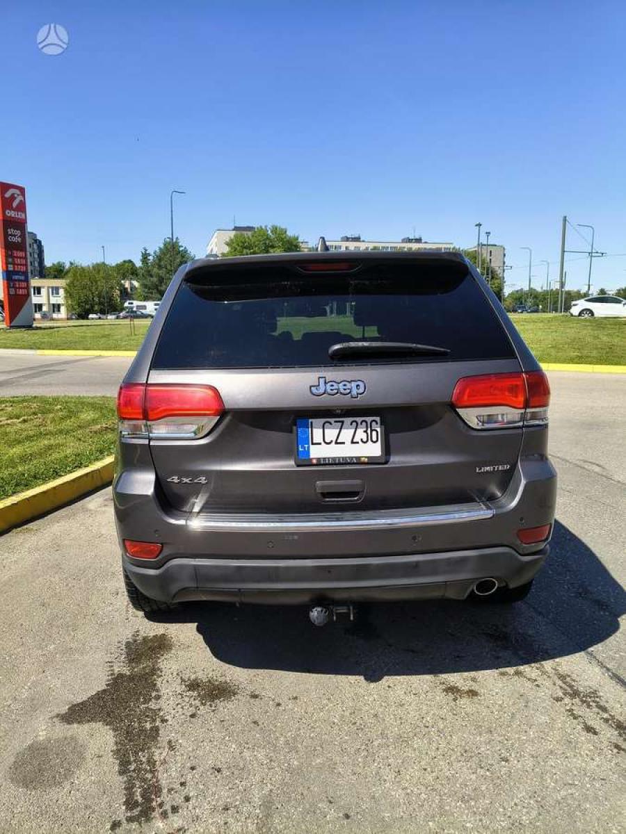 Pelēks Jeep Grand Cherokee 2015 Kauņa, ar dzinēja tilpumu 3.60 L un nobraukumu 191 tūkst. km par 14900 €, foto 5 vietnē AUTOMOTO.COM.LV