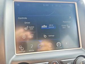 Grey Jeep Grand Cherokee 2015 in Kaunas, with an engine capacity of 3.60 L and mileage of 190 thousand km for 13700 €, photo 24 on AUTOMOTO.COM.LV