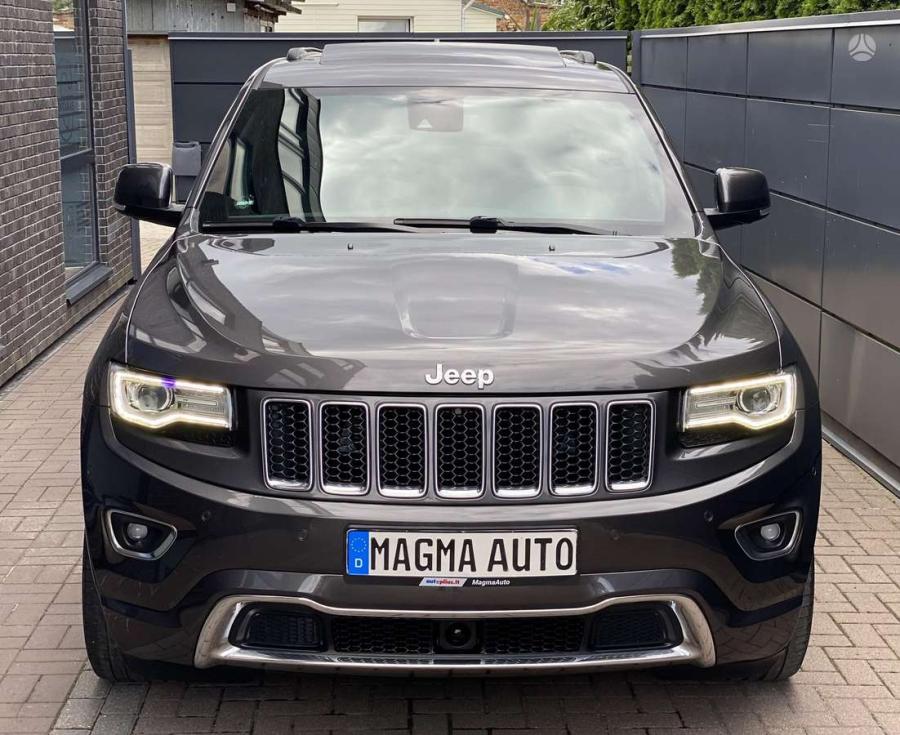 Pelēks Jeep Grand Cherokee 2015 Marijampole, ar dzinēja tilpumu 2.99 L un nobraukumu 222 tūkst. km par 13499 €, foto 4 vietnē AUTOMOTO.COM.LV