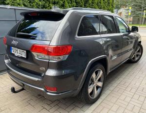 Pelēks Jeep Grand Cherokee 2015 Marijampole, ar dzinēja tilpumu 2.99 L un nobraukumu 222 tūkst. km par 13499 €, foto 20 vietnē AUTOMOTO.COM.LV