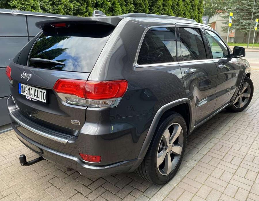 Pelēks Jeep Grand Cherokee 2015 Marijampole, ar dzinēja tilpumu 2.99 L un nobraukumu 222 tūkst. km par 13499 €, foto 20 vietnē AUTOMOTO.COM.LV