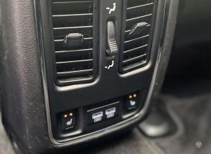 Pelēks Jeep Grand Cherokee 2015 Marijampole, ar dzinēja tilpumu 2.99 L un nobraukumu 222 tūkst. km par 13499 €, foto 54 vietnē AUTOMOTO.COM.LV