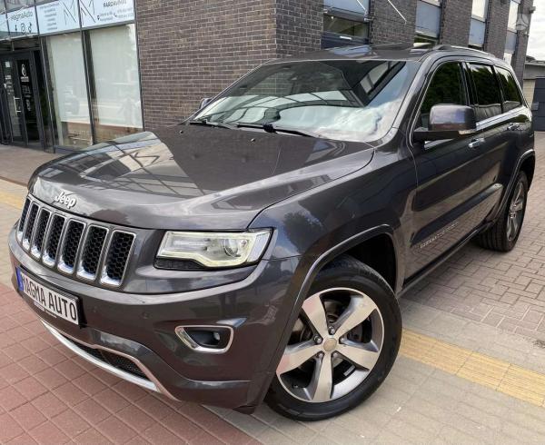 Grey Jeep Grand Cherokee 2015 in Marijampole, with an engine capacity of 2.99 L and mileage of 222 thousand km for 12999 €, photo 10 on AUTOMOTO.COM.LV