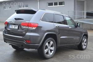 Pelēks Jeep Grand Cherokee 2016 Tallina, ar dzinēja tilpumu 3.00 L un nobraukumu 239 tūkst. km par 19999 €, foto 5 vietnē AUTOMOTO.COM.LV
